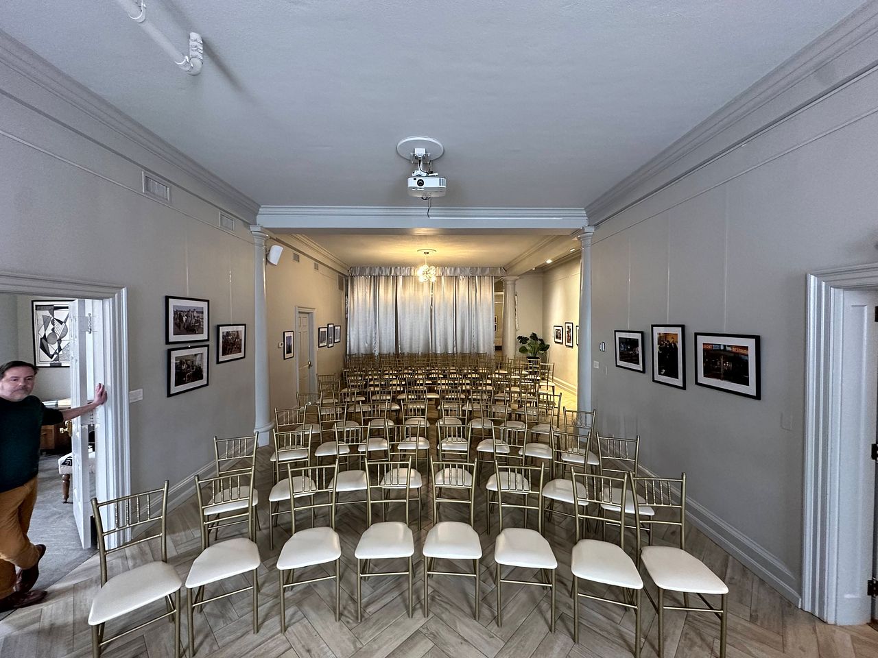 JEREMY GARRETT of The Infamous Stringdusters Tickets at THE GUILD at ...