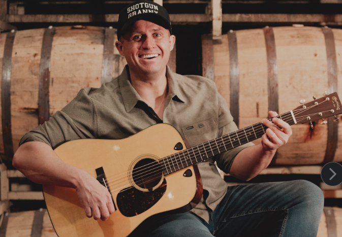 Pick Pick Pass w/ Kevin Mac Tickets at Chief's on Broadway in Nashville ...