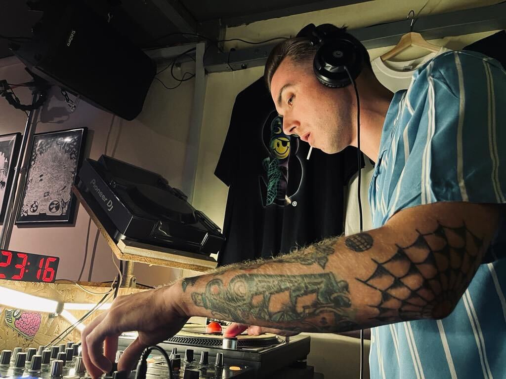 Josh Skints Reggae, Soul and Sunshine (DJ Set) Tickets at Signature ...