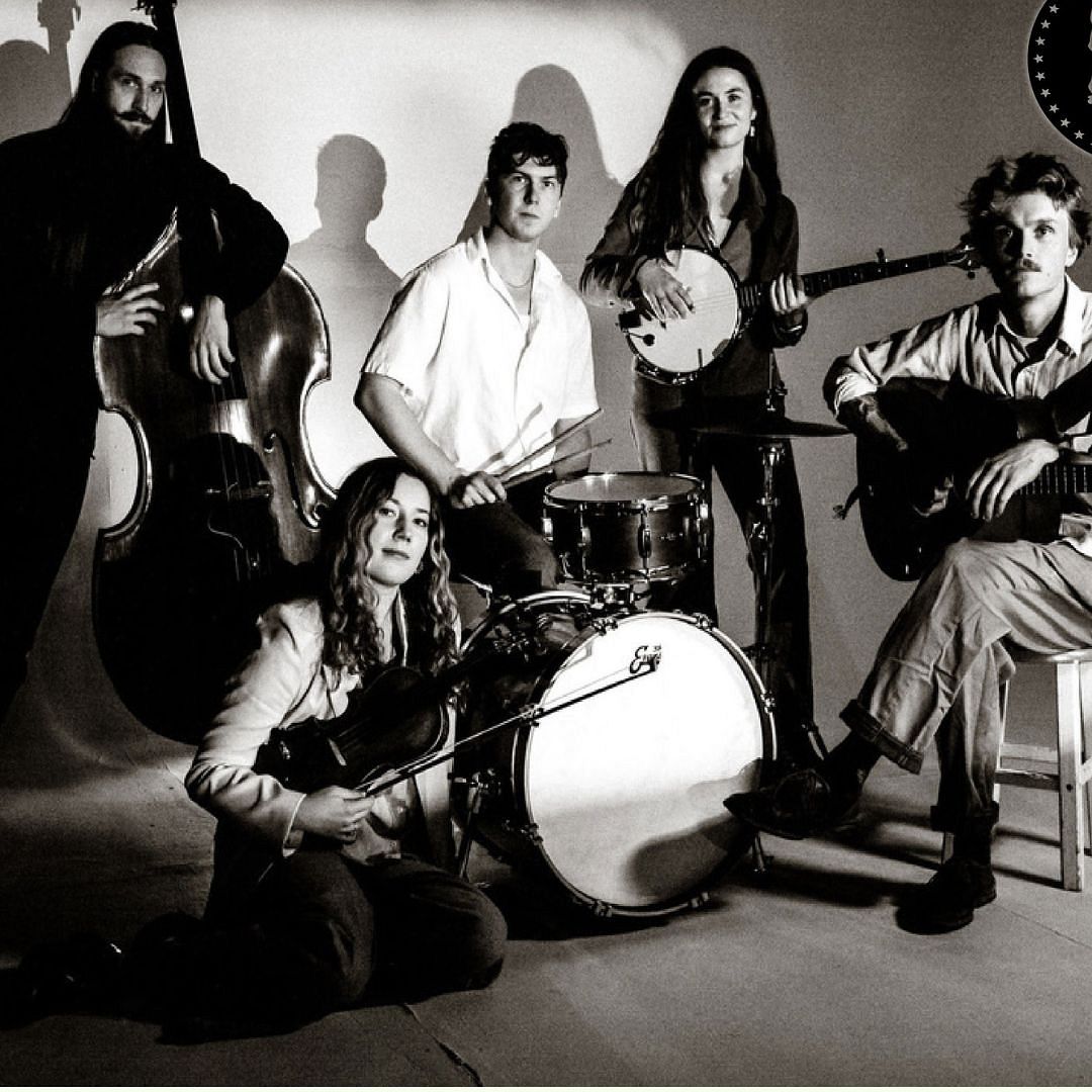 The Waddlers w/ The Clam Slam Jammers, Orchard Ladder Tickets at High ...
