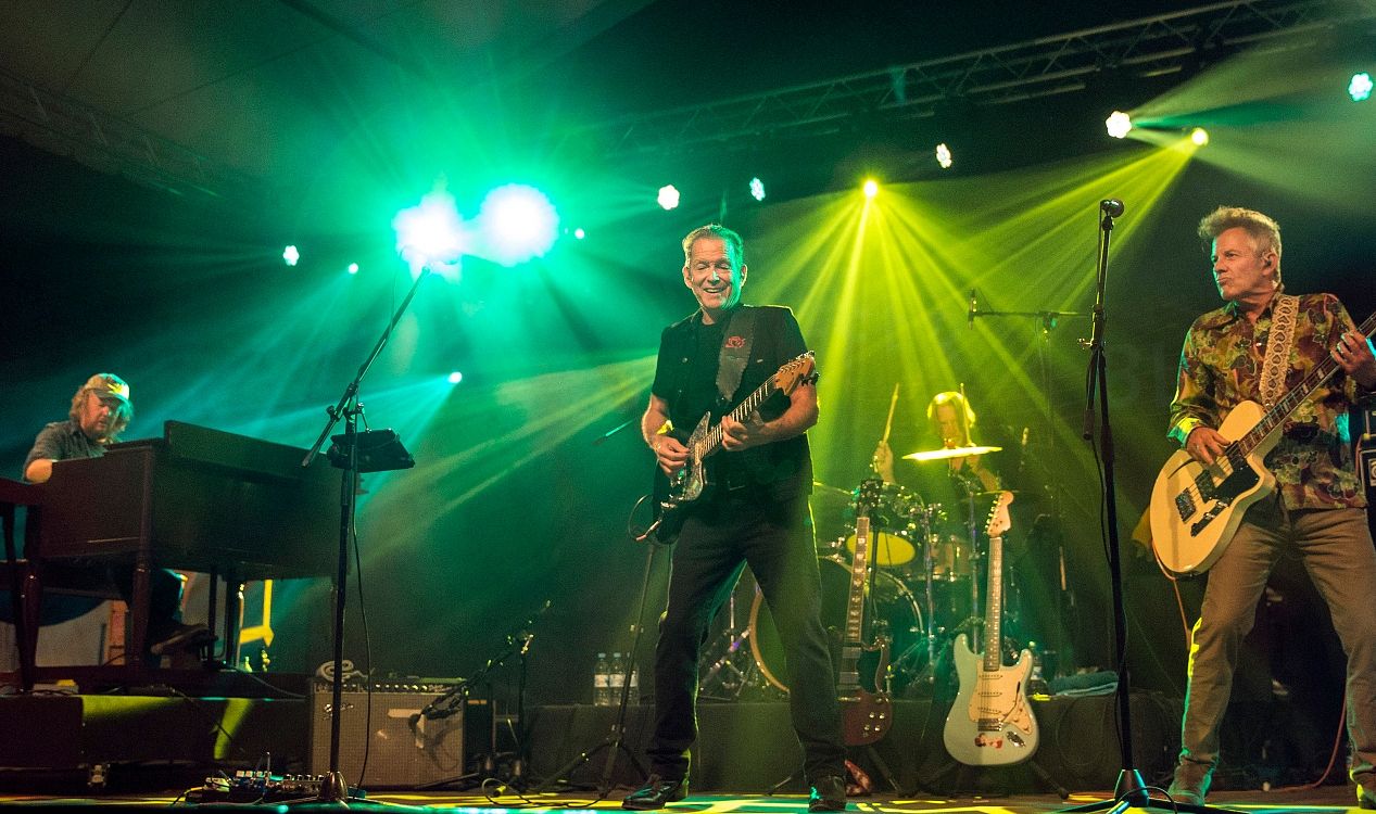 Tommy Castro & The Painkillers Tickets at Stuart's Opera House in ...